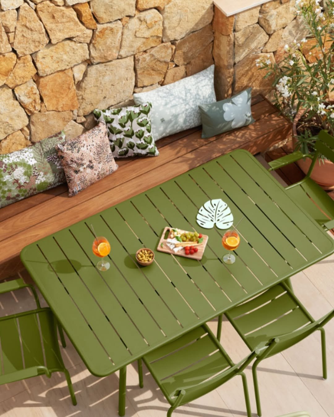 The Ultimate Guide for Small Kitchen Table Dimensions – DIY Home Decor ...