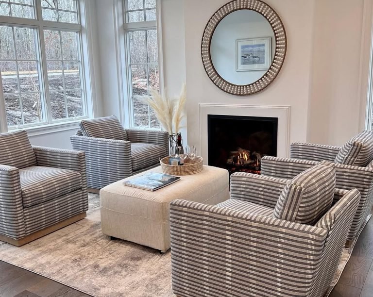 22 Brilliant 4-Chair Sitting Room Layouts for Every Home