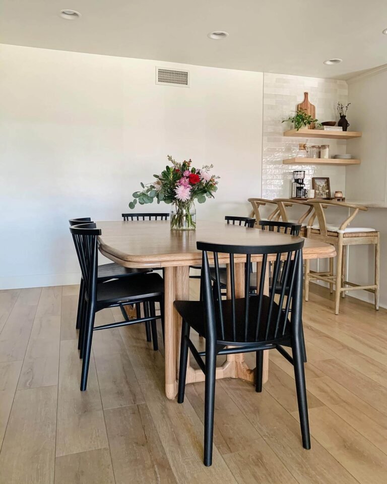 23 Brilliant Small Dining Room Ideas to Maximize Style and Space - DIY ...